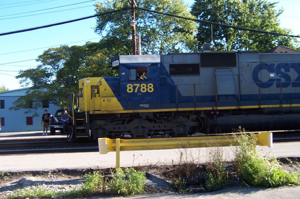 CSX 8788 AFTER it was repainted. It's in this same folder in DEMO colors also